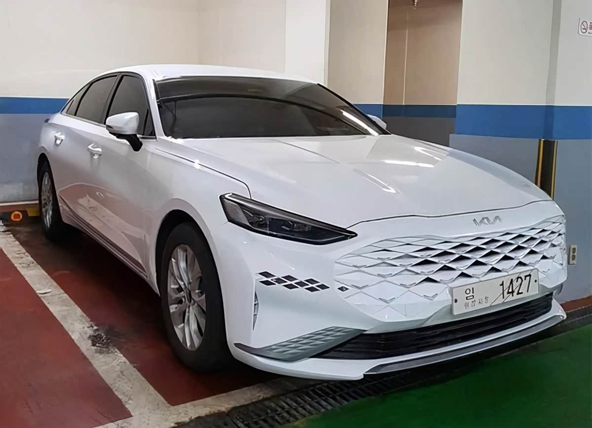 长安带动设计新潮流，全新起亚K8曝光，无边框设计+超5m车长_车家号_发现车生活_汽车之家