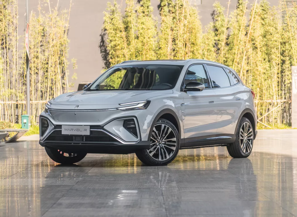 智己L7正式启动预售，40.88万的起售价能在高端市场分一杯羹吗？_车家号_发现车生活_汽车之家