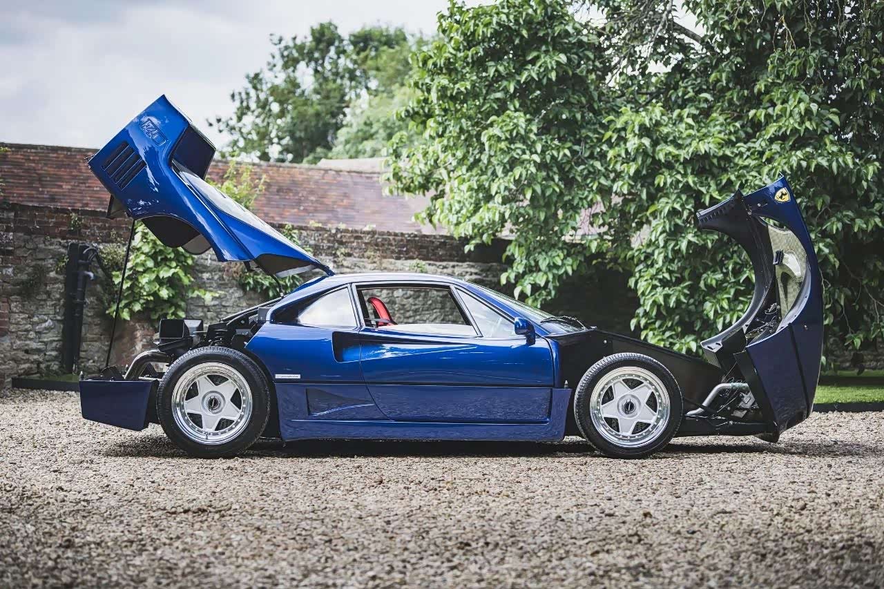 F40故事你想听吗？百万英镑的1989年法拉利F40蓝色定制版_车家号_发现车生活_汽车之家