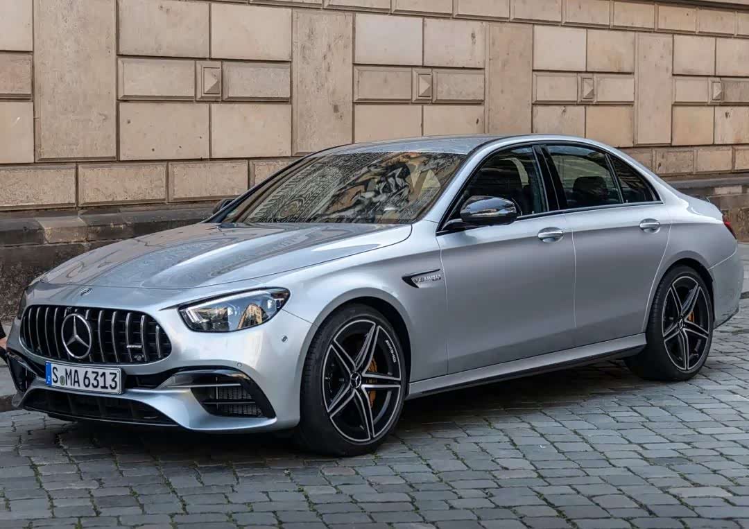 售价146.88万！新款AMG E63S上市，对标宝马M5_车家号_发现车生活_汽车之家
