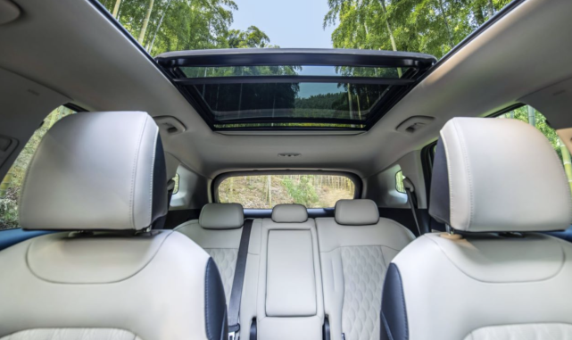 六边形全能战士，自带曲面双联屏，19万多配2.0T+8AT，要扳回一局_车家号_发现车生活_汽车之家