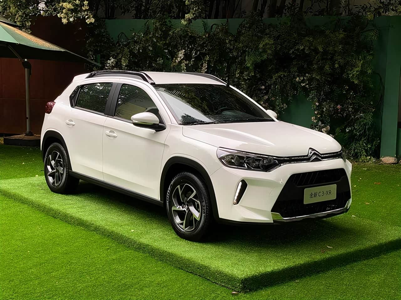新车速递 | 有望7月份上市 新款雪铁龙C3-XR正式亮相_车家号_发现车生活_汽车之家