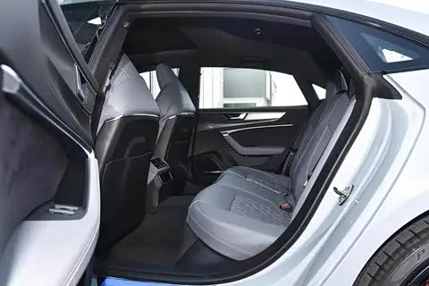 2025款奥迪A7L正式上市！搭载2.0T和3.0T引擎，售41.87-66.62万元_车家号_发现车生活_汽车之家