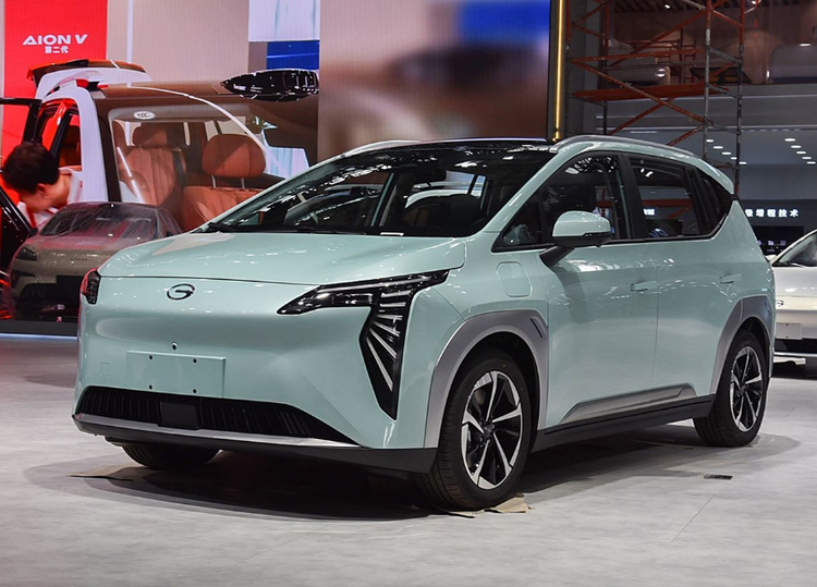 最高续航610km，广汽埃安新款AION Y Plus正式上市，9.98万元起售_车家号_发现车生活_汽车之家