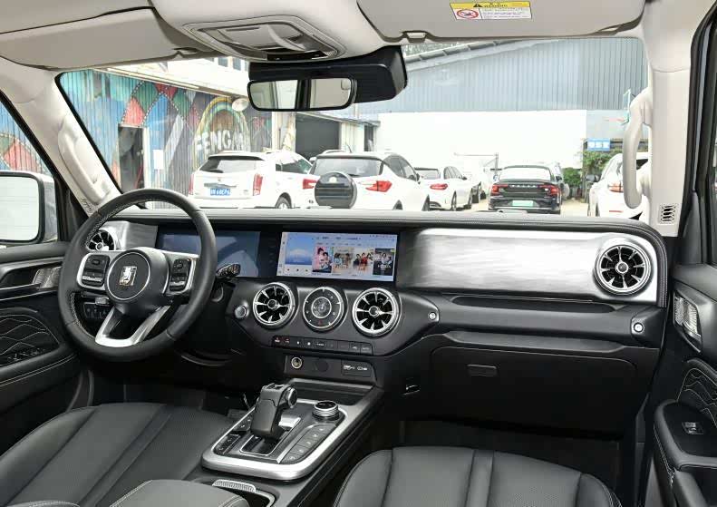 2024款坦克300来了！配置升级，新增9AT轻混版，会成爆款吗_车家号_发现车生活_汽车之家