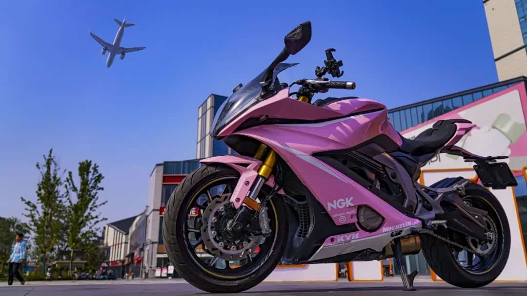 斩男又斩女——杰迪K750粉色全网首发，猛男靓女炸街必备！_车家号_发现车生活_汽车之家