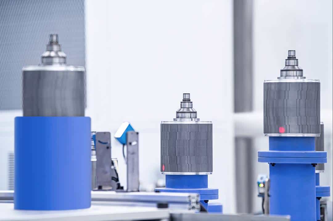 ET7首台碳化硅电驱系统C样下线_车家号_发现车生活_汽车之家