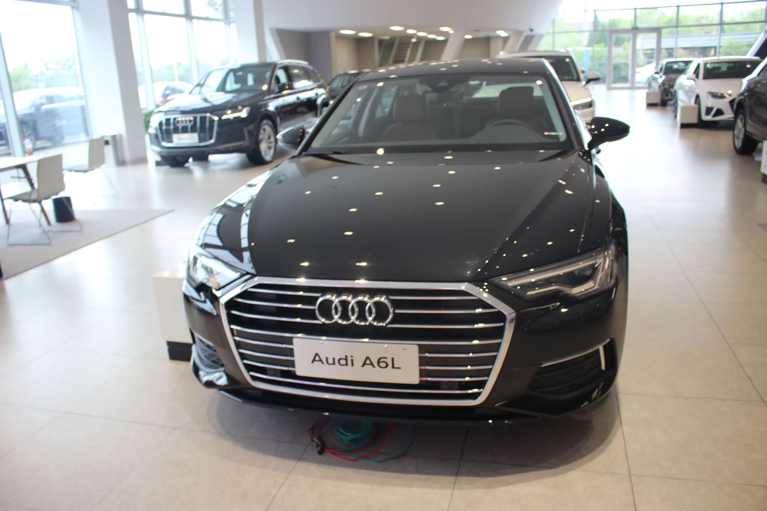 2021款奥迪A6L价格给出终端优惠，空间宽敞，动力强劲，喜欢吗？_车家号_发现车生活_汽车之家