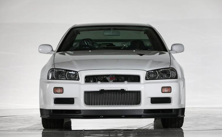 猜猜02年出厂，仅行驶10公里的GT-R34能卖多少钱？_车家号_发现车生活_汽车之家