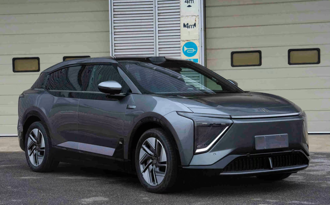 高合不玩门道了？朴素的新车HiPhi Y来袭_车家号_发现车生活_汽车之家