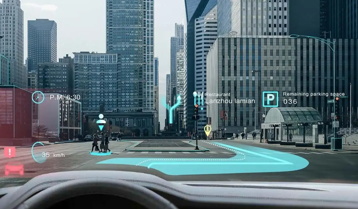 HUD抬头显示是“鸡肋”？真的有车主习惯用吗？_车家号_发现车生活_汽车之家