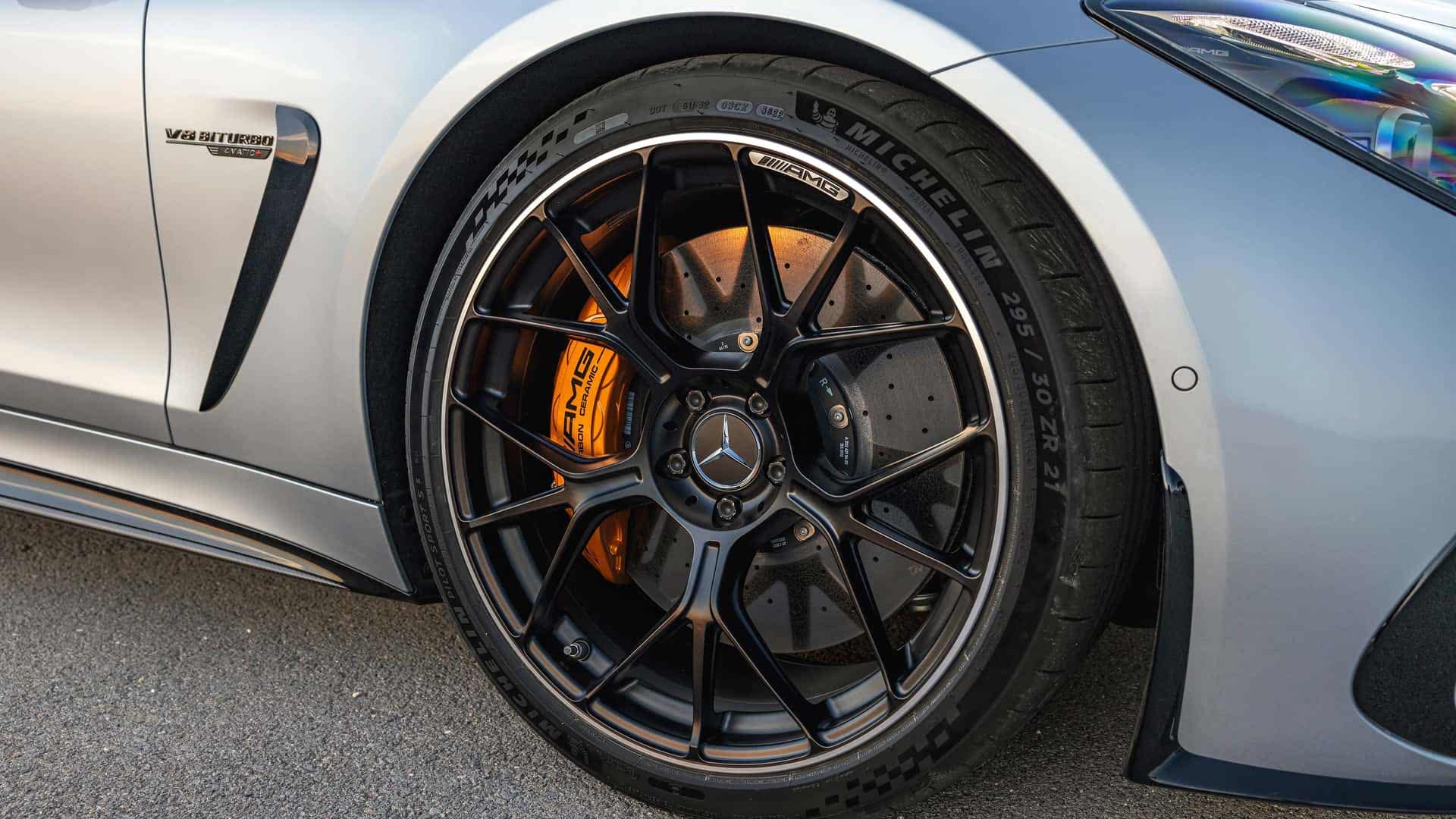 2024款梅赛德斯-AMG GT 双门轿跑车亮相，2+2 布局、577马力/四驱_车家号_发现车生活_汽车之家