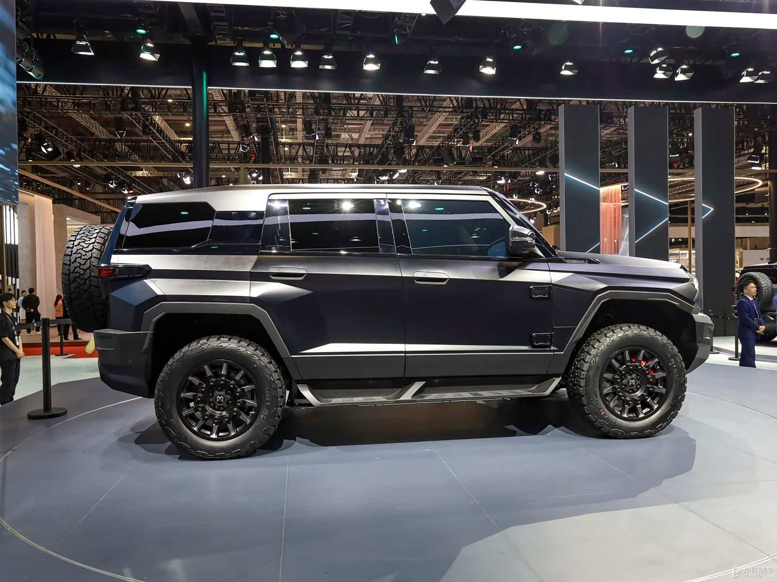 首款中国品牌百万级豪华越野SUV，东风猛士917将于8月25日上市_车家号_发现车生活_汽车之家