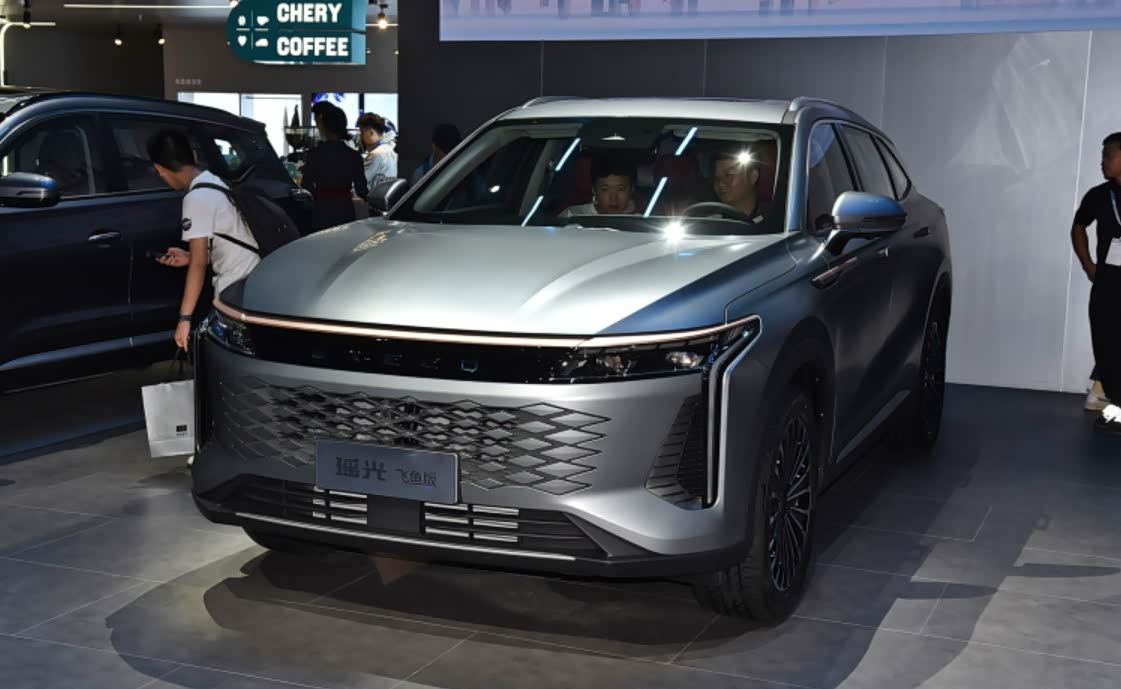 配CDC电磁悬架+2.0T+爱信8AT， 星途瑶光飞鱼版上市，售16.78万起_车家号_发现车生活_汽车之家