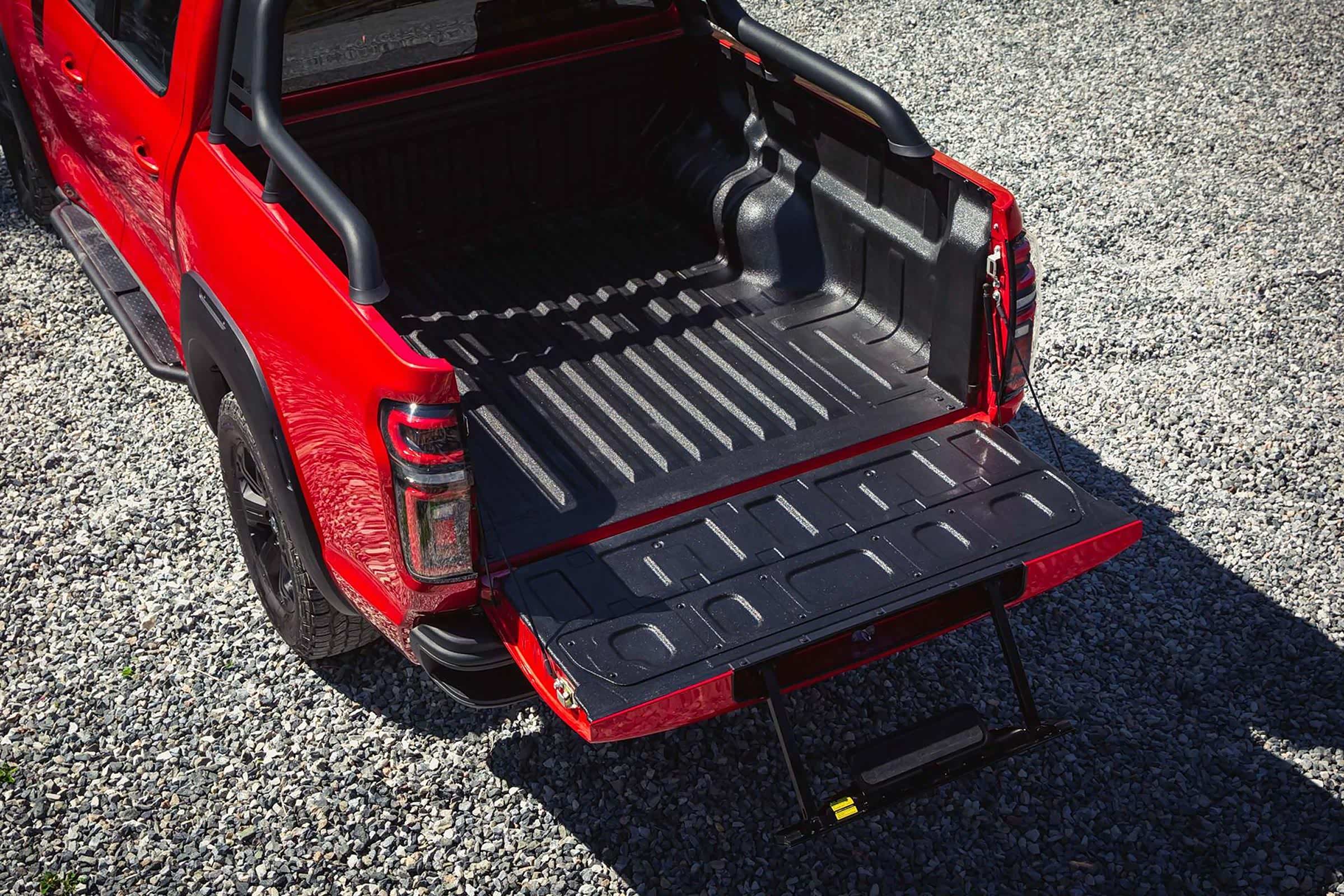 2.0T＋8AT，四驱可越野，长城炮原厂AT胎、涉水喉、氮气越野避震_车家号_发现车生活_汽车之家