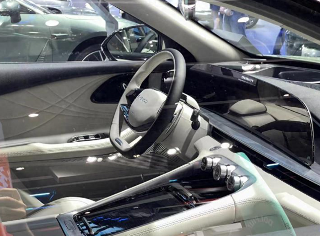 16.78万起，CDC电磁悬架+爱信8AT？“理科男”这车太卷了吧！_车家号_发现车生活_汽车之家