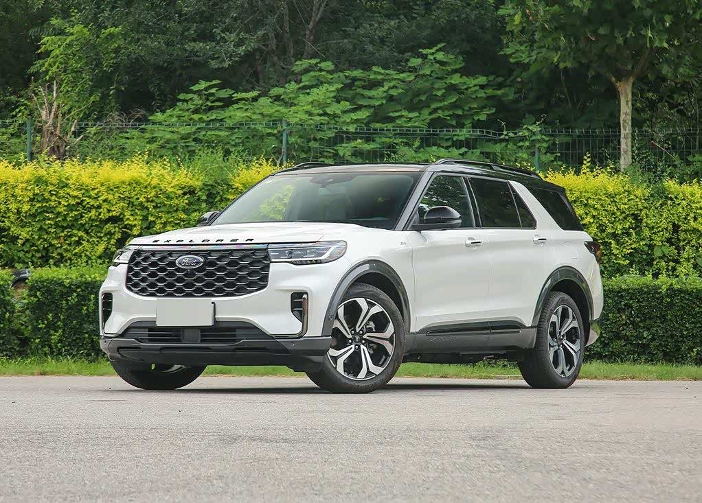 福特版“霸道”亮相！大七座布局配4K巨幕，外观炫酷配四驱+10AT_车家号_发现车生活_汽车之家