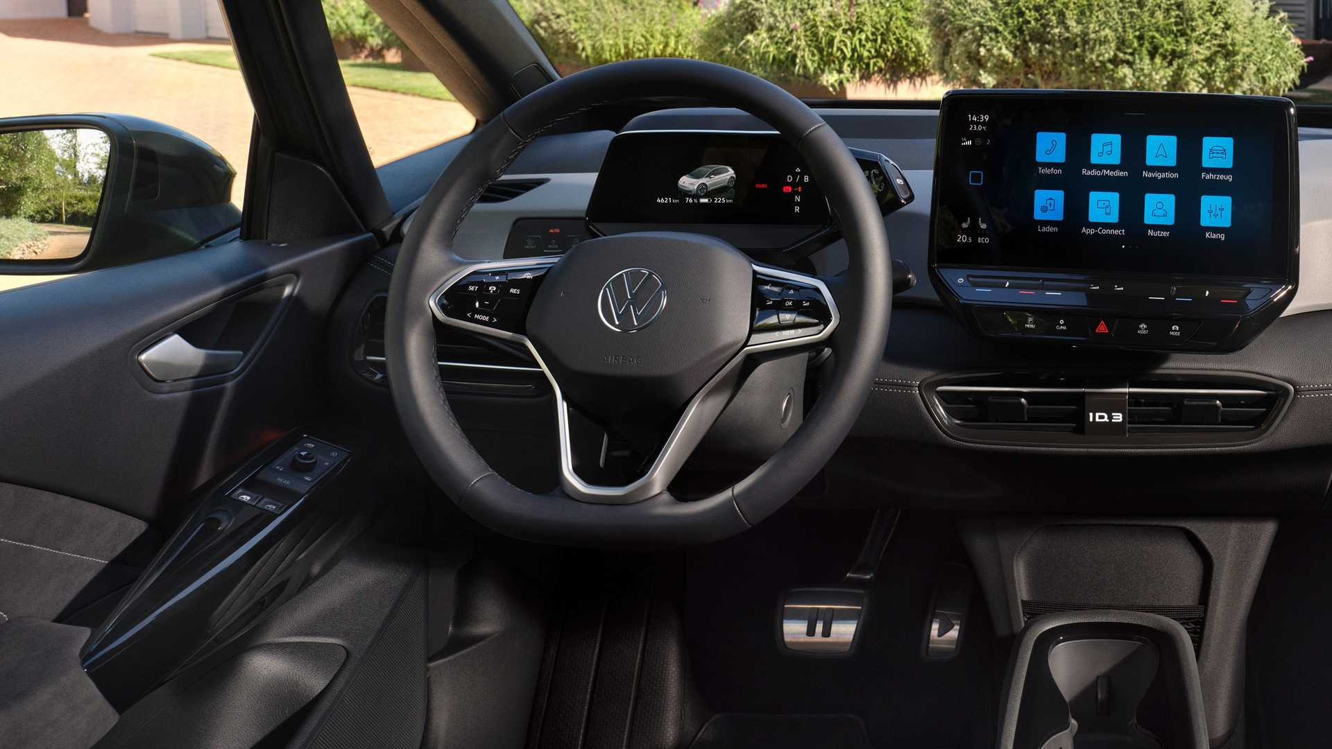 【文章】新款大众ID.3首发解析！没有硬塑料，车机更智能，还有理由拒绝？_车家号_汽车之家