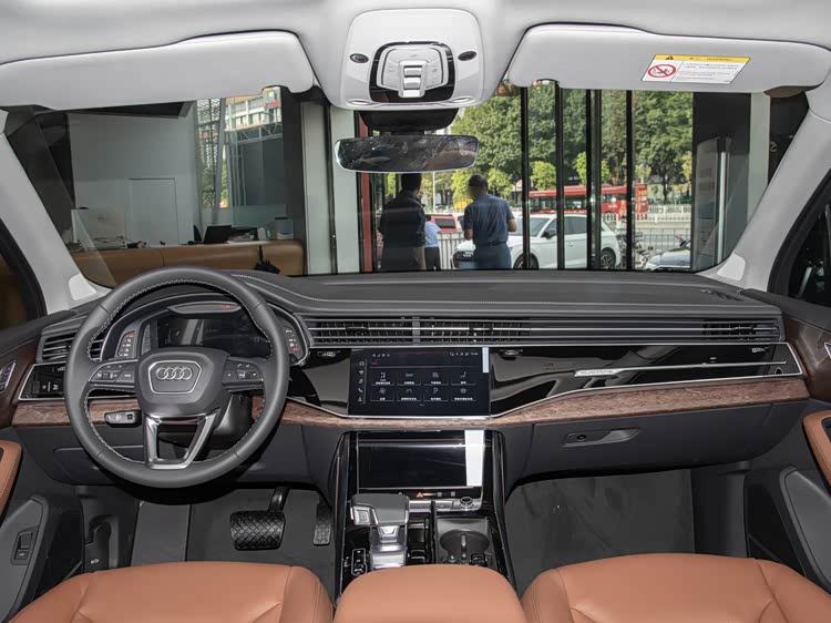 2025款奥迪Q7新车型登场，2.0T+8AT，195kW 2.0T+7座_车家号_发现车生活_汽车之家