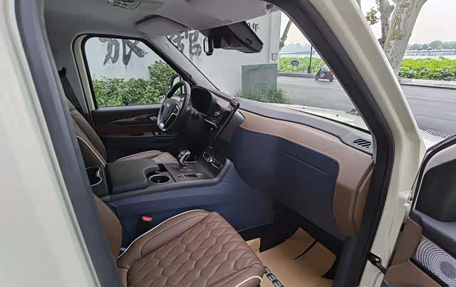 吉利LEVC TX5发布，提供纯电和增程式动力单元，定位家用7座MPV_车家号_发现车生活_汽车之家