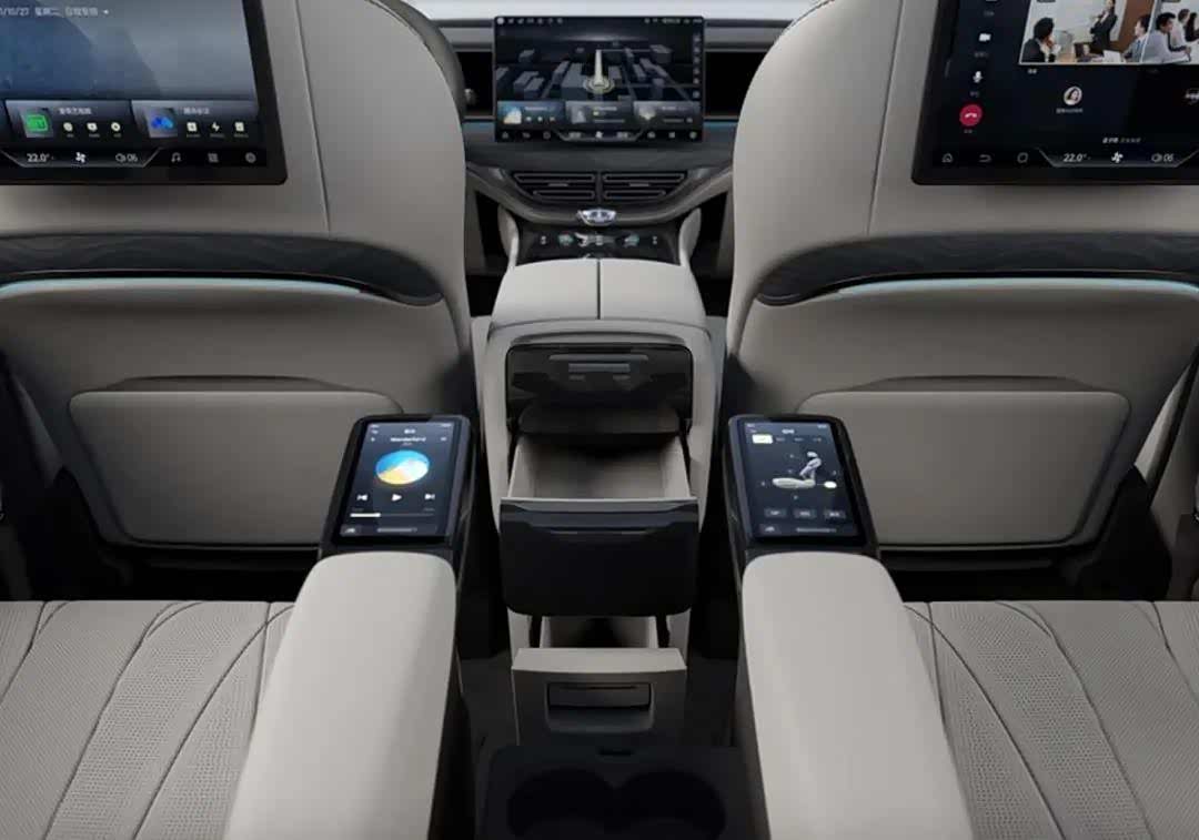 起价32.98万元！7屏交互、L2+、6nm芯片！腾势D9产品力详解_车家号_发现车生活_汽车之家