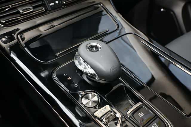 传祺E9冠军版上市，2.0T插电混动，换宗师版前脸，售价34.98万元_车家号_发现车生活_汽车之家