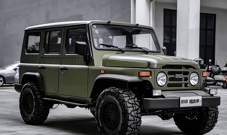 最强BJ212来了！2.4T+四驱+非承载式车身，比坦克300便宜10万_车家号_发现车生活_汽车之家