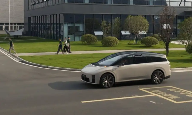 理想i8实车解析：35万级纯电SUV的「5C 超充+激光雷达」破局之道_车家号_发现车生活_汽车之家