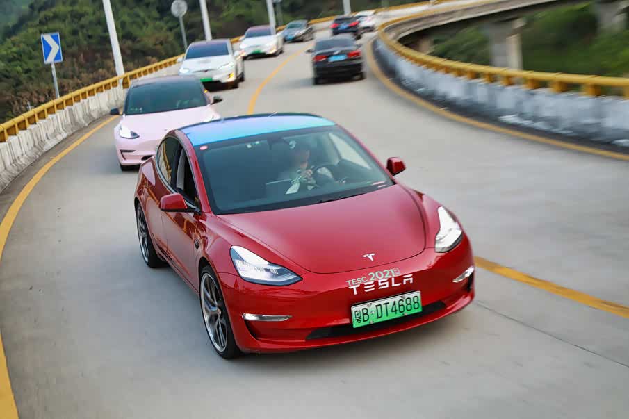 长安深蓝SL03官图正式发布：全新车标启动，像特斯拉更像雅迪？_车家号_发现车生活_汽车之家