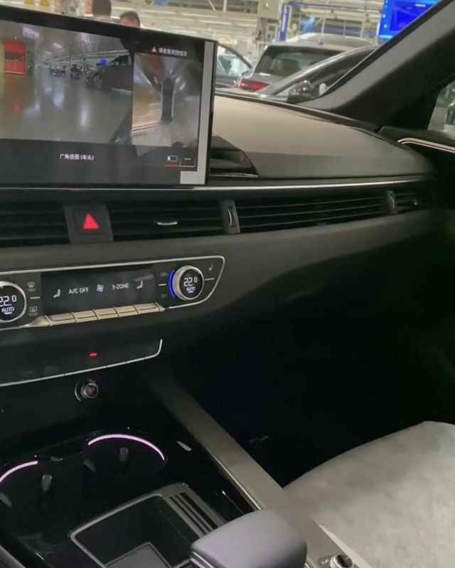 2023款奥迪A4L星夜版实车，黑化外观更动感，产品力如何？_车家号_发现车生活_汽车之家