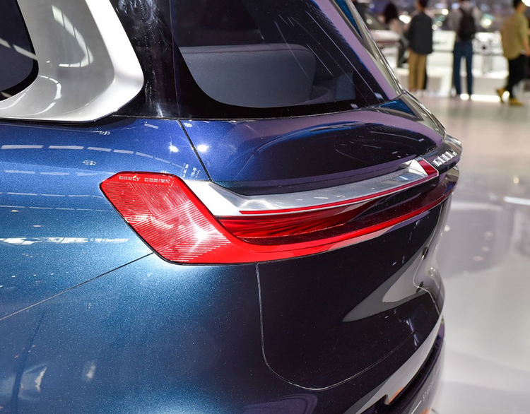 【文章】吉利银河M9亮点大赏，264颗LED光源+7种驾驶模式，1500km+续航_车家号_汽车之家