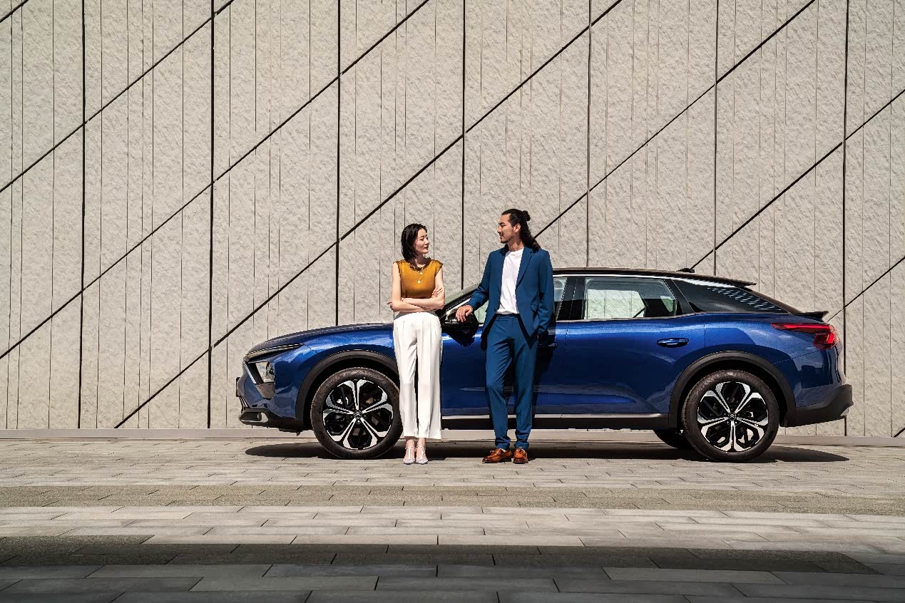 预售14.37万起，雪铁龙凡尔赛C5X哪款值得买？_车家号_发现车生活_汽车之家