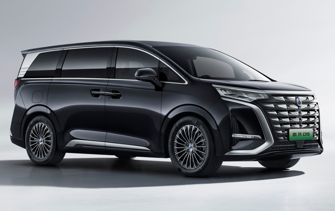 32.98万起，背靠比亚迪的腾势D9终于来了，能站稳高端MPV市场么？_车家号_发现车生活_汽车之家