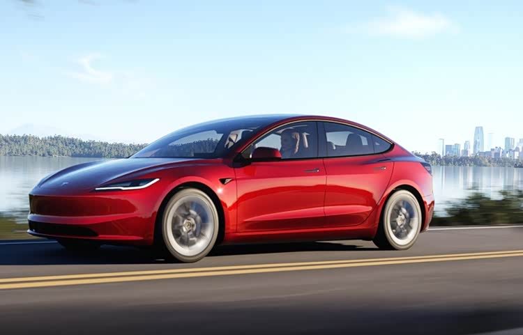 续航713km，特斯拉Model 3焕新版国内推出，起售价25.99万_车家号_发现车生活_汽车之家