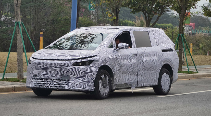 小鹏又一重磅车型曝光！名为X9，采用纯电系统，有望第四季度推出_车家号_发现车生活_汽车之家