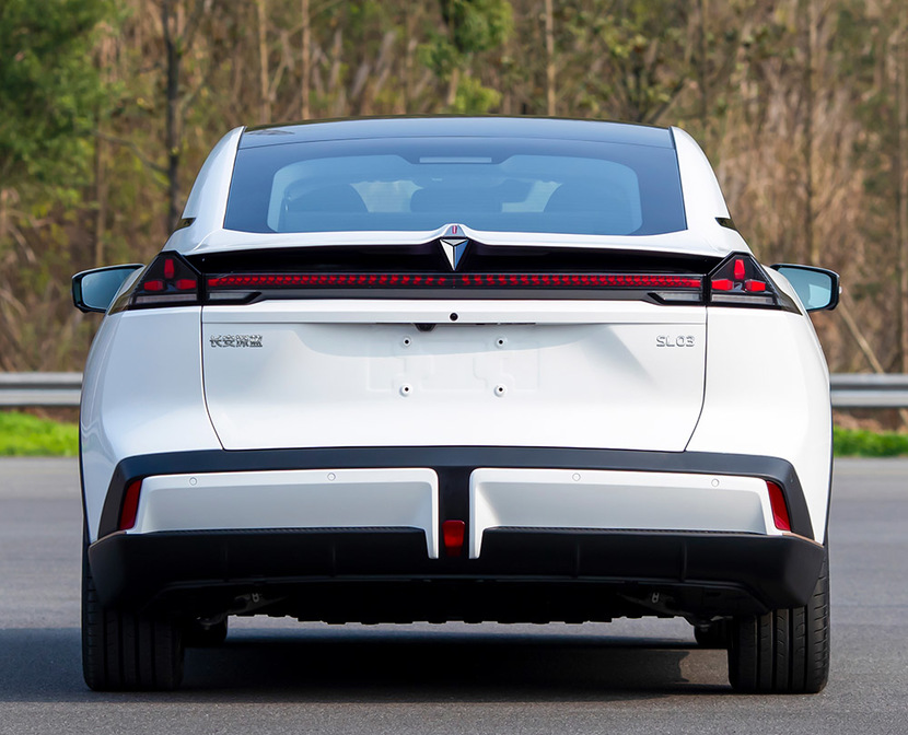 长安深蓝SL03官图正式发布：全新车标启动，像特斯拉更像雅迪？_车家号_发现车生活_汽车之家