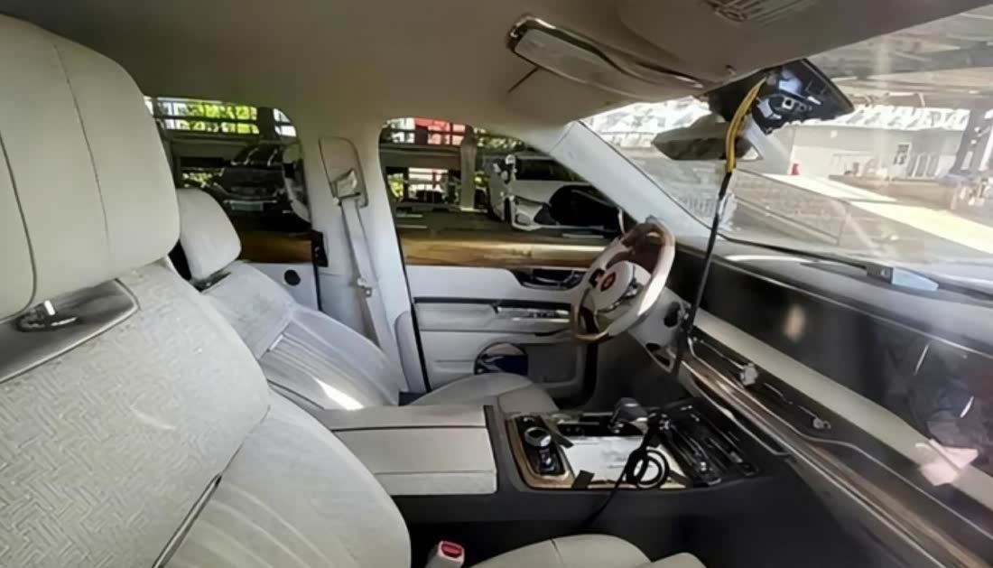 神秘程度远超红旗L5！一汽红旗N701或推向市场，年产仅5台_车家号_发现车生活_汽车之家