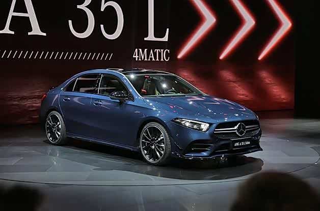 奔驰A35L：价格直逼E级的国产AMG，性能真那么值钱？_车家号_发现车生活_汽车之家