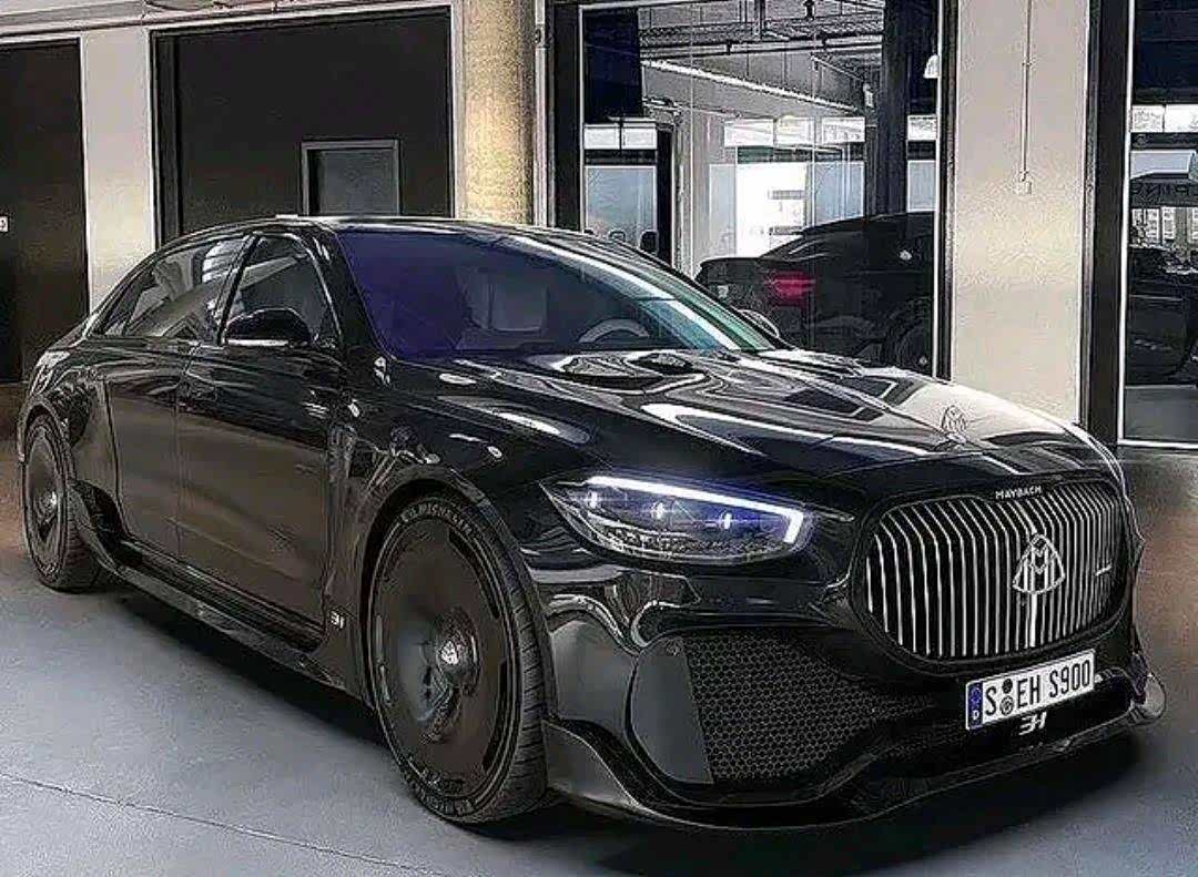 迈巴赫S900实车曝光！气场强大搭载4.4T双涡轮V8引擎，豪华感满满_车家号_发现车生活_汽车之家