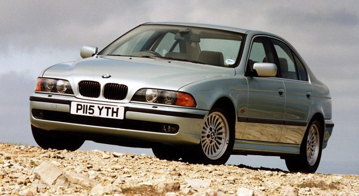 凑齐八代车型，回顾宝马5系历史，哪一代最深入你心？_车家号_发现车生活_汽车之家