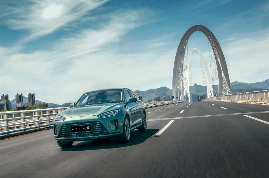 健康座舱新旗帜，问界M5获C-AHI全五星评价_车家号_发现车生活_汽车之家