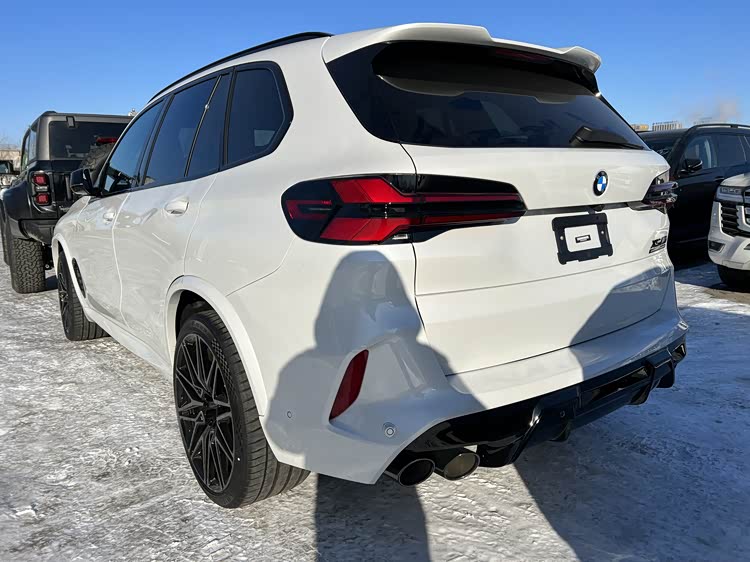 全新一代24款宝马X5M震撼来袭。看看具体变化和配置参数_车家号_发现车生活_汽车之家