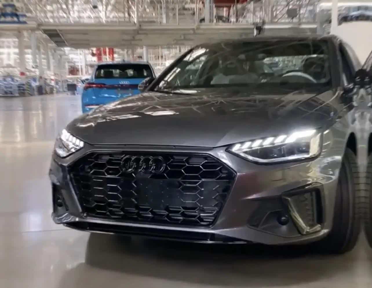 2023款奥迪A4L星夜版实车曝光 外观黑化 售35.98万元_车家号_发现车生活_汽车之家