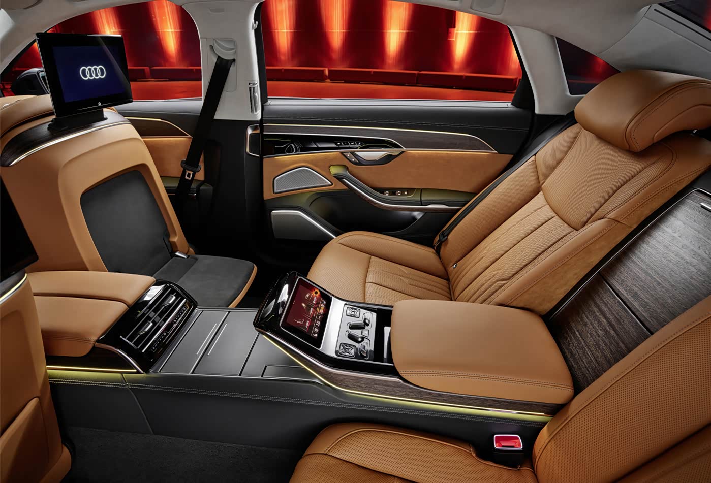 灯厂还是灯厂，奥迪新款A8家族正式首发，大灯又是一次大升级_车家号_发现车生活_汽车之家