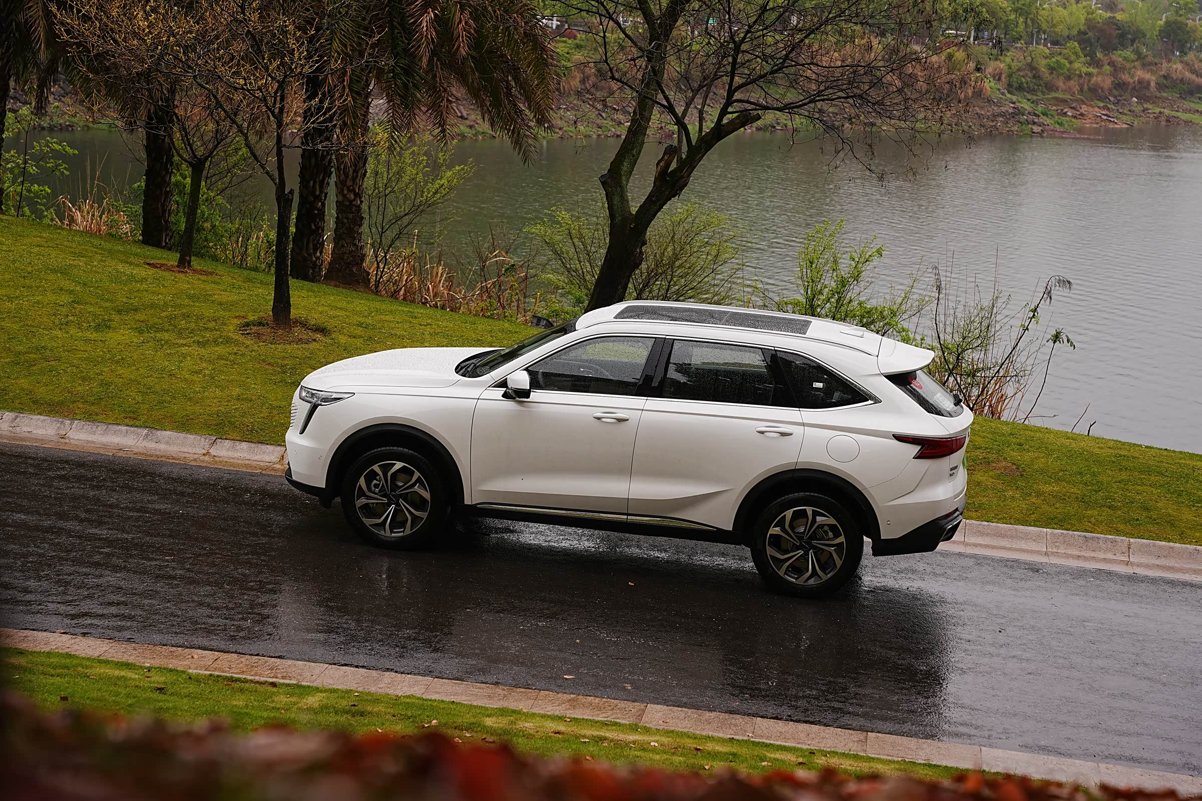 首搭Hi4电四驱技术，近距离体验哈弗枭龙MAX_车家号_发现车生活_汽车之家