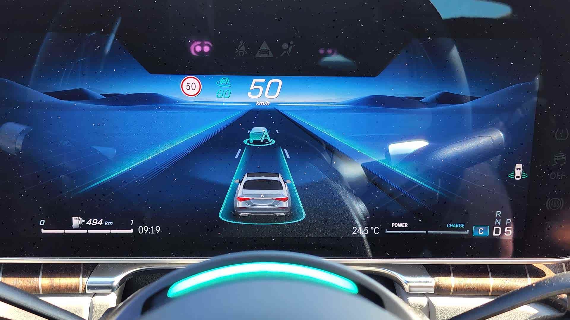 【文章】奔驰Drive Pilot驾驶辅助获得L3级认证，最高时速限定40英里/小时_车家号_汽车之家