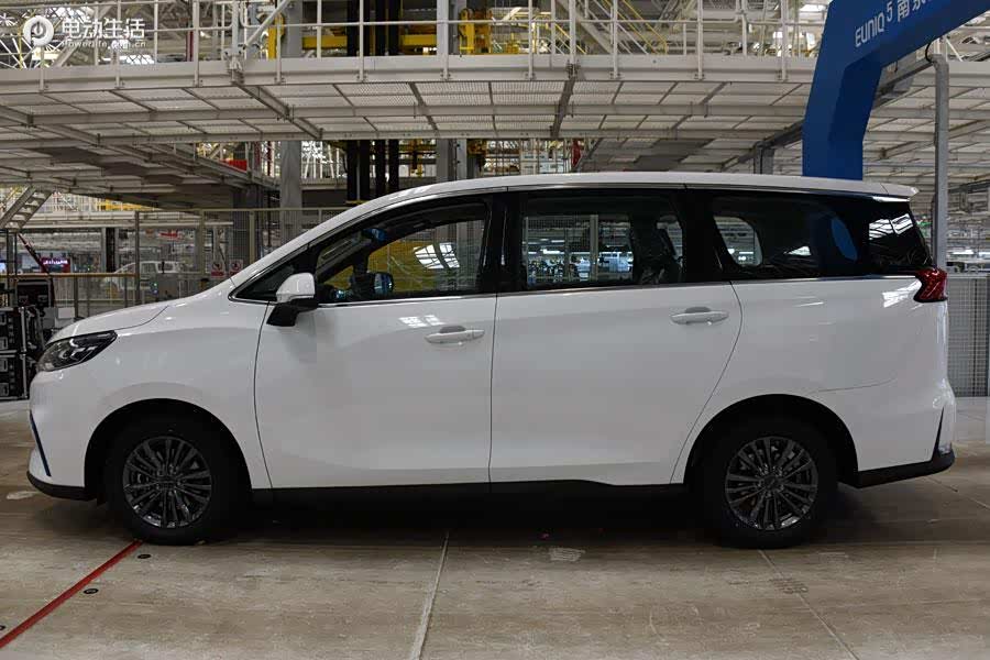 一辆靠谱的家用纯电MPV登场 暨MAXUS EUNIQ 5下线_车家号_发现车生活_汽车之家