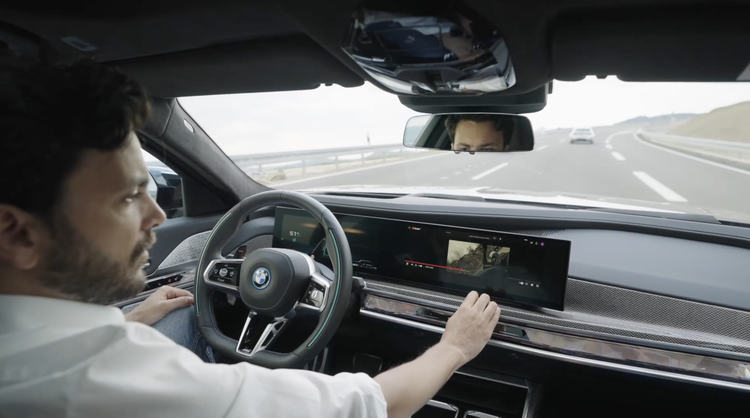 宝马正式推出L3级自动驾驶功能，12月开启订购，明年3月装车！_车家号_发现车生活_汽车之家