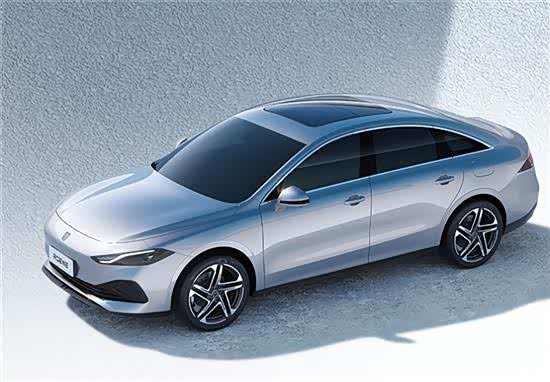 荣威D7 DMH混动版亮相 1400公里续航_车家号_发现车生活_汽车之家