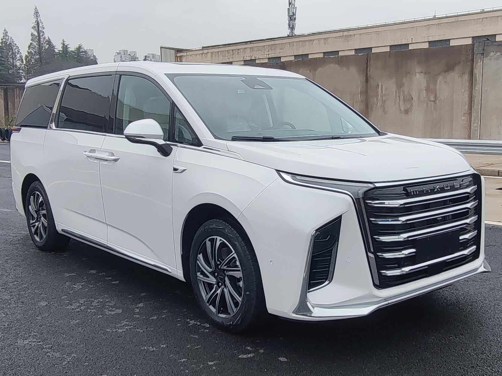 2.0T动力，全新设计语言！上汽大通MPV G90_车家号_发现车生活_汽车之家